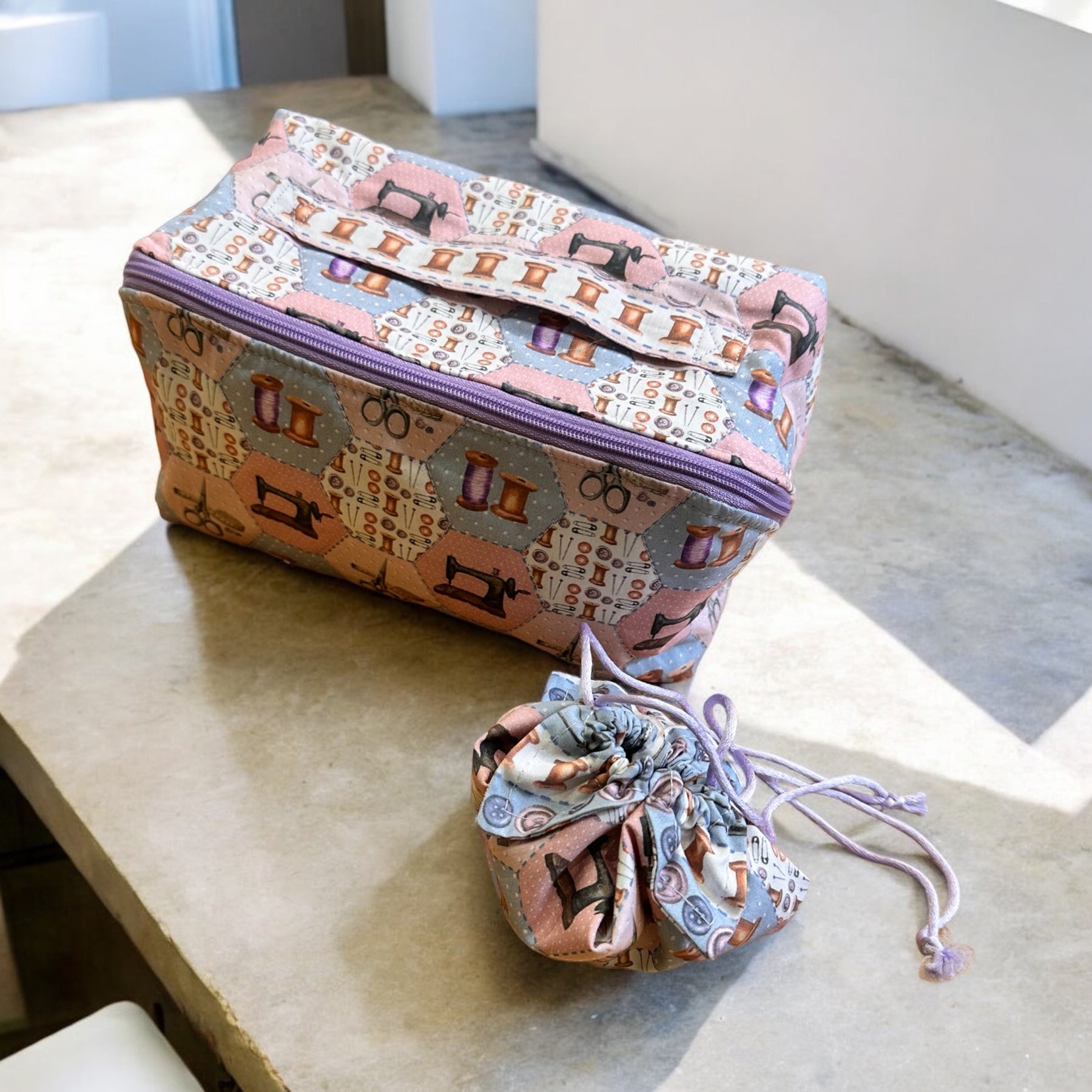 Sewing School Zippy Traycase – Vintage Sewing Kit – Amber Makes